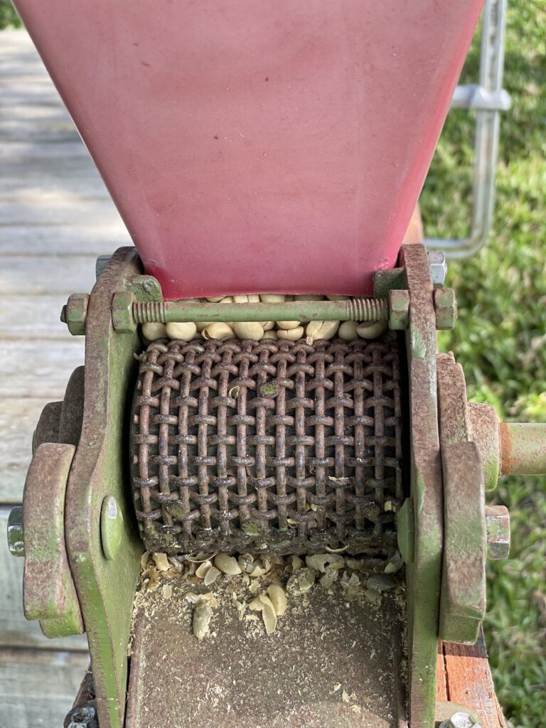 Coffee Huller | Hand Operated Huller | Zentveld's Australia